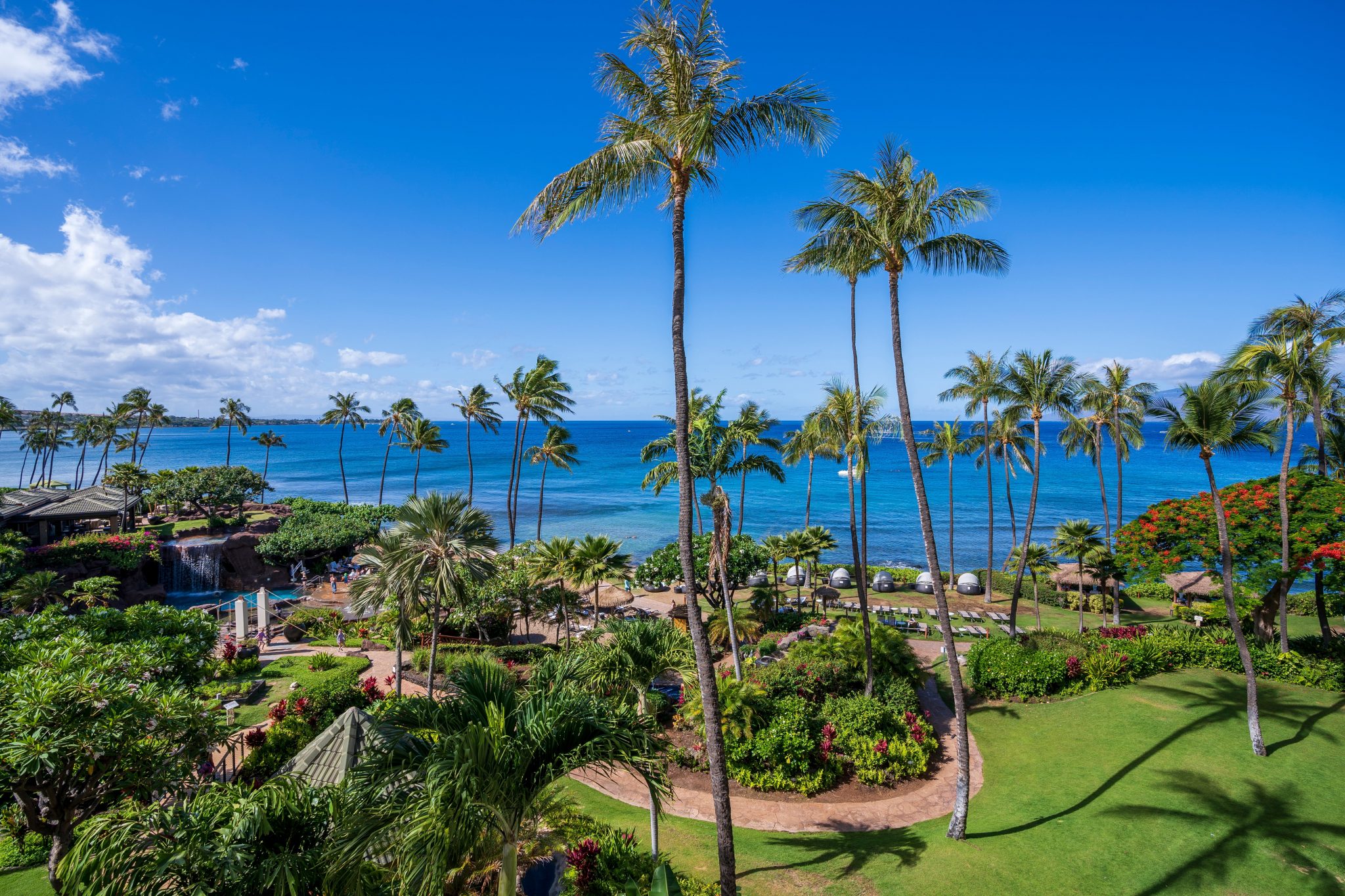 Say Aloha to Hawaii and Support Maui’s Recovery This Winter | RedWeek