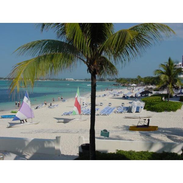 Westwind II Club | RedWeek