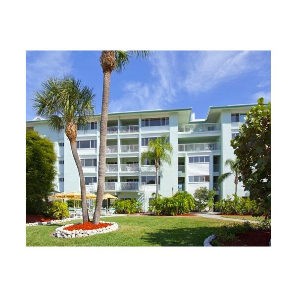 Calini Beach Club | RedWeek