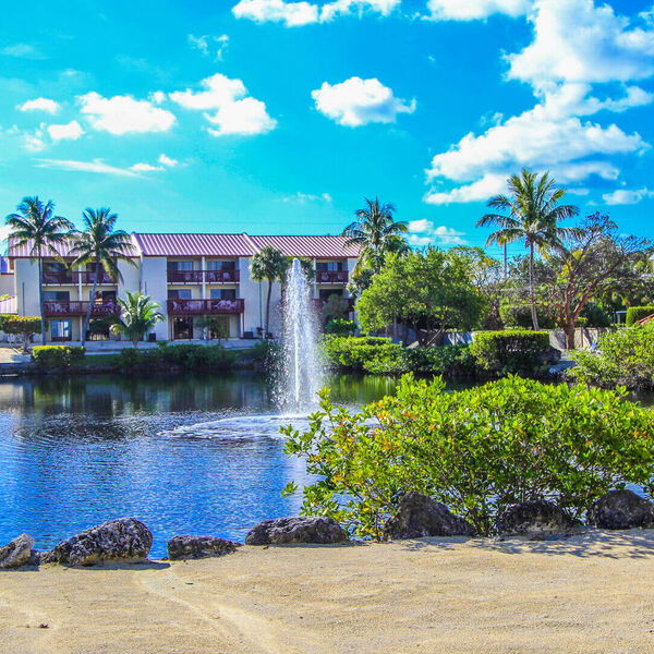 Florida Bay Club | RedWeek