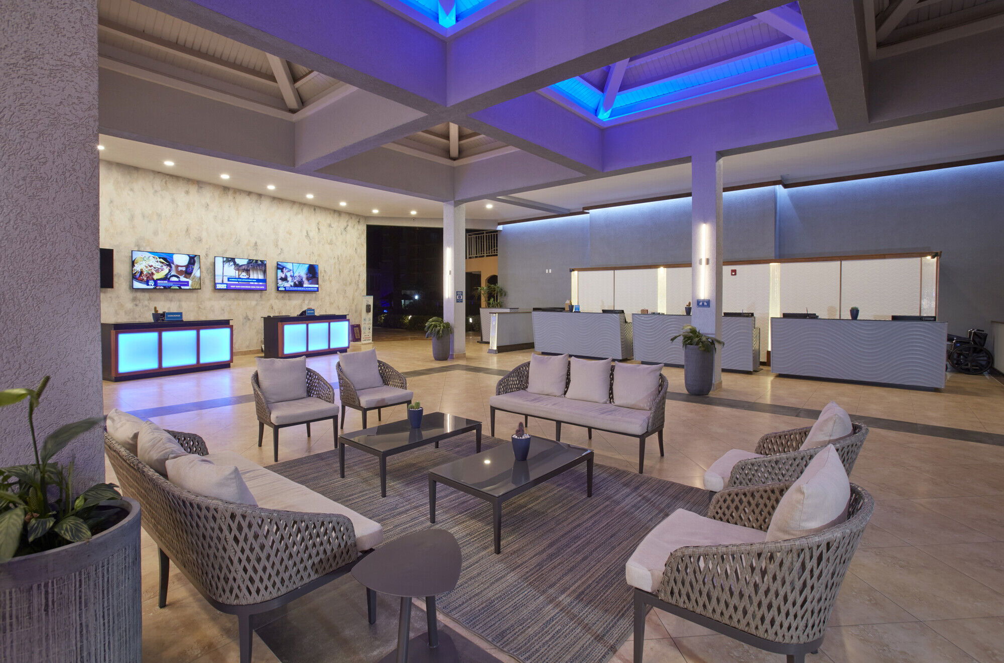 Timeshare rental at Divi Aruba Phoenix Beach Resort, Palm Beach, Aruba ...